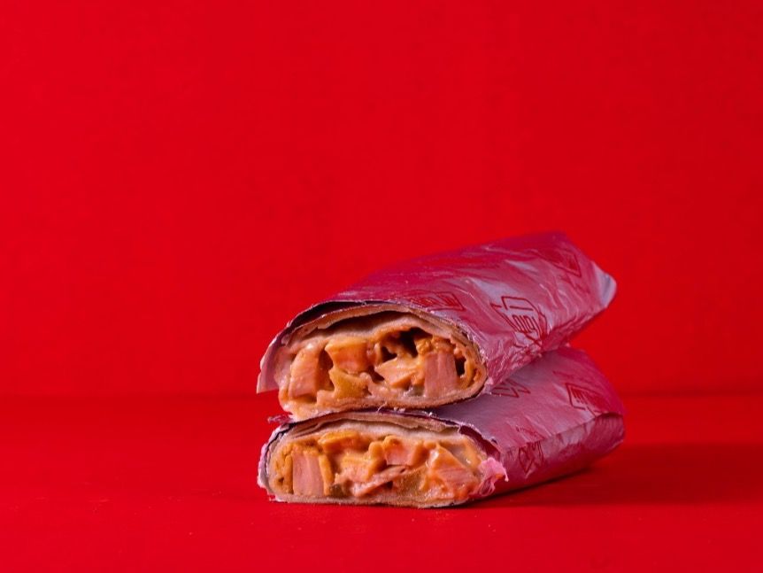 Shawarma Basket delivery service in Oman | Talabat