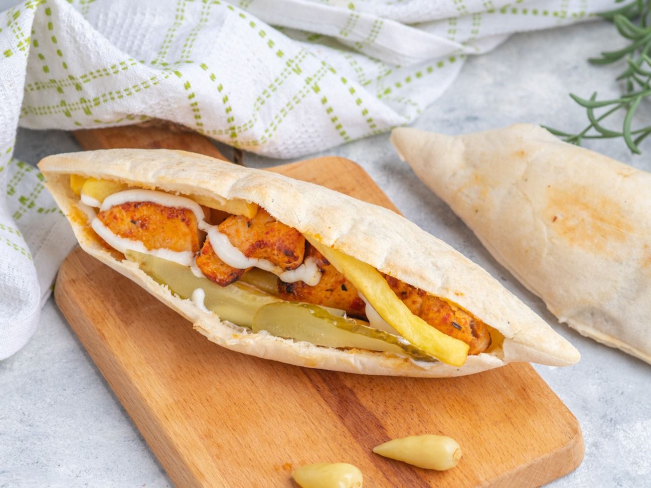 Sahtein delivery service in Qatar | Talabat