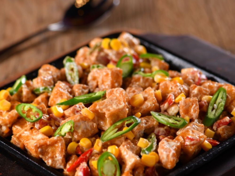 Deqada delivery service in Qatar | Talabat