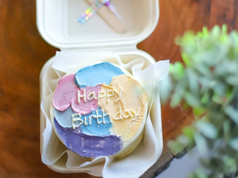 Queens Bakery delivery service in Kuwait | Talabat