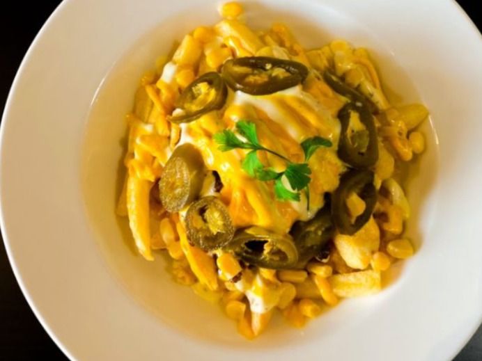 808 Burger delivery service in Oman | Talabat