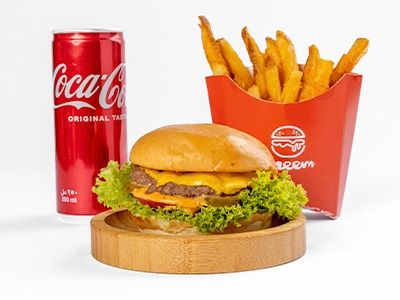 Blogger Meem delivery service in Kuwait | Talabat