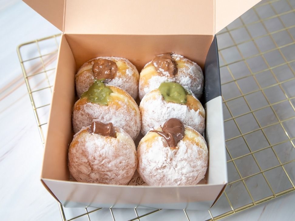 Cheat Treats Bakery delivery service in Bahrain | Talabat