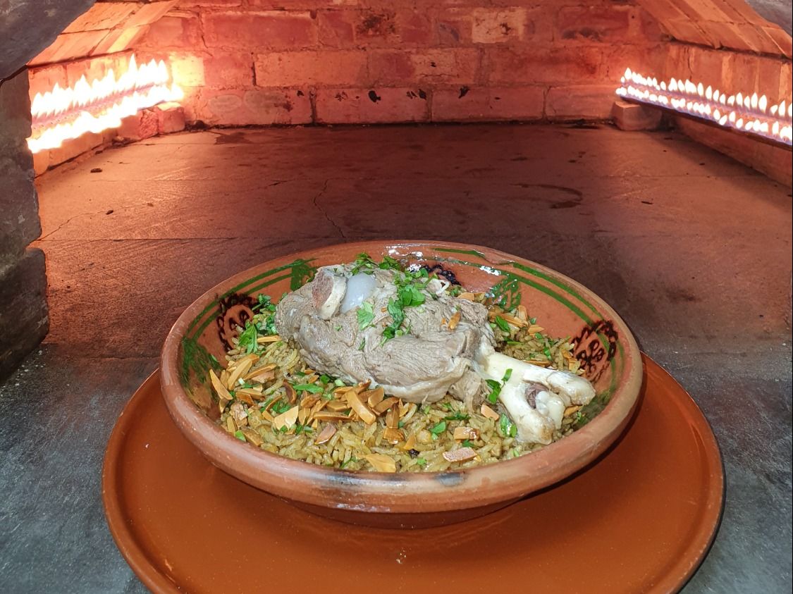 Fakharh W Nar Restaurant delivery service in UAE | Talabat