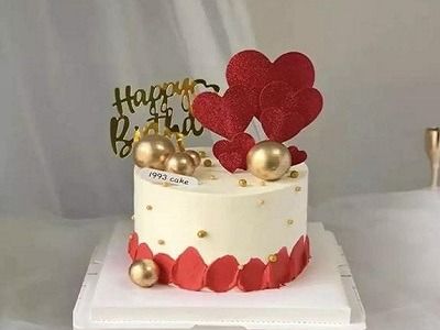 Solo cake delivery service in Kuwait | Talabat