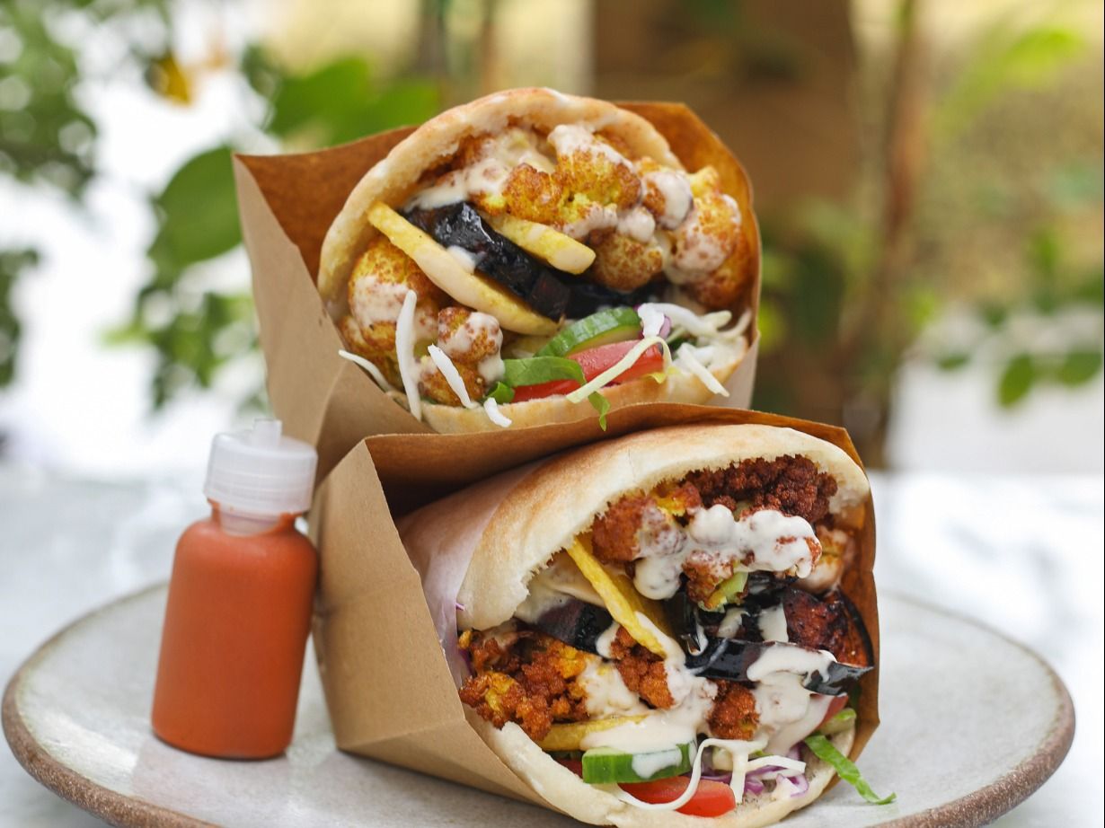 Lazy Cat delivery service in Kuwait | Talabat