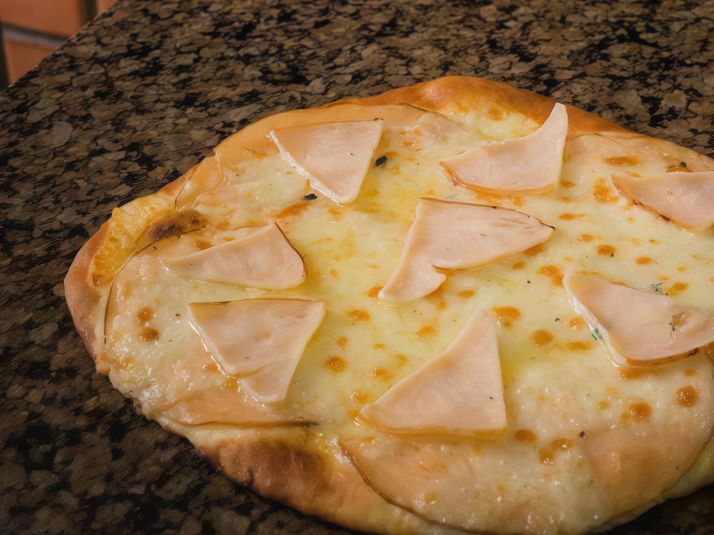 Anwar Halab Calzone and pastries delivery service in Jordan | Talabat