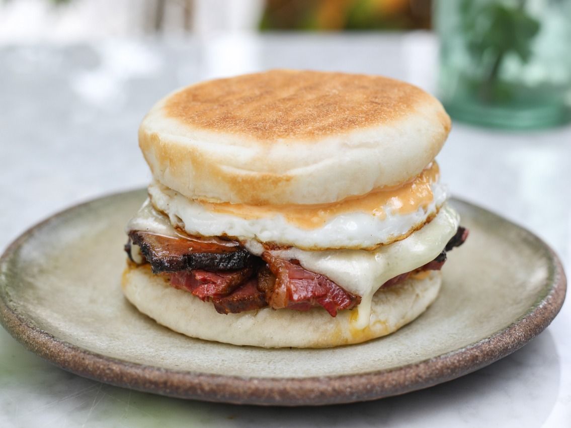 Lazy Cat delivery service in Kuwait | Talabat