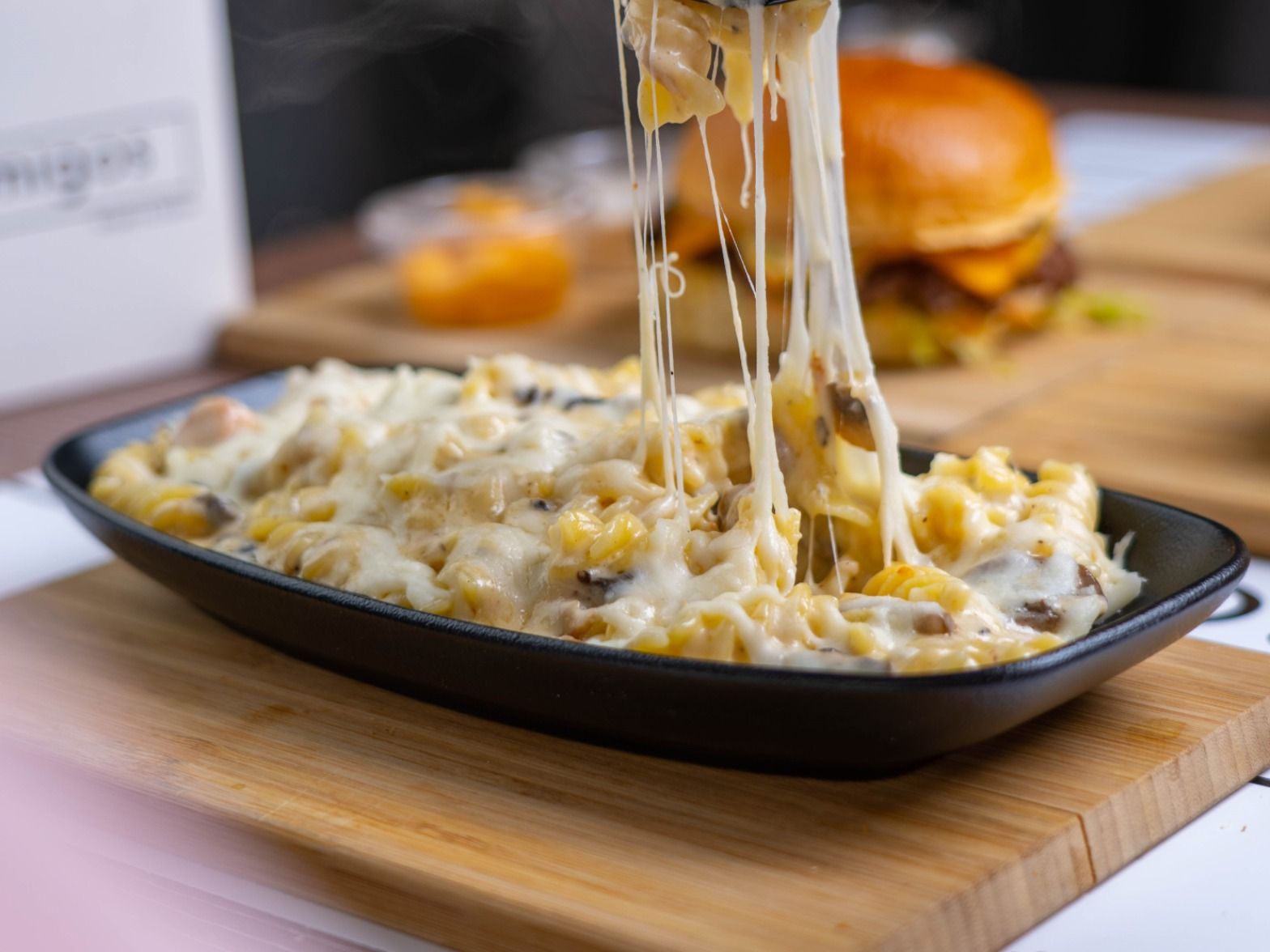 Amigos Burger delivery service in Kuwait | Talabat