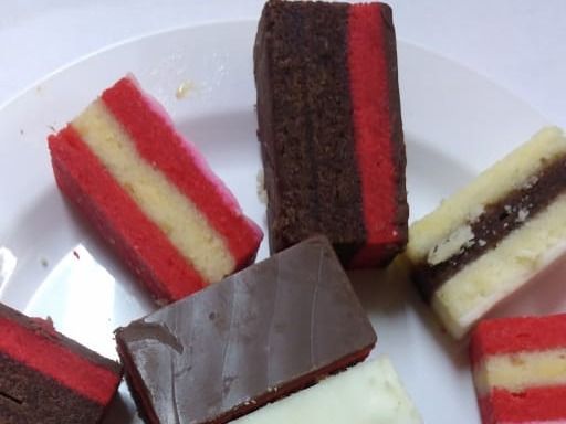 Alqasr Alsharqi Sweets delivery service in Jordan | Talabat