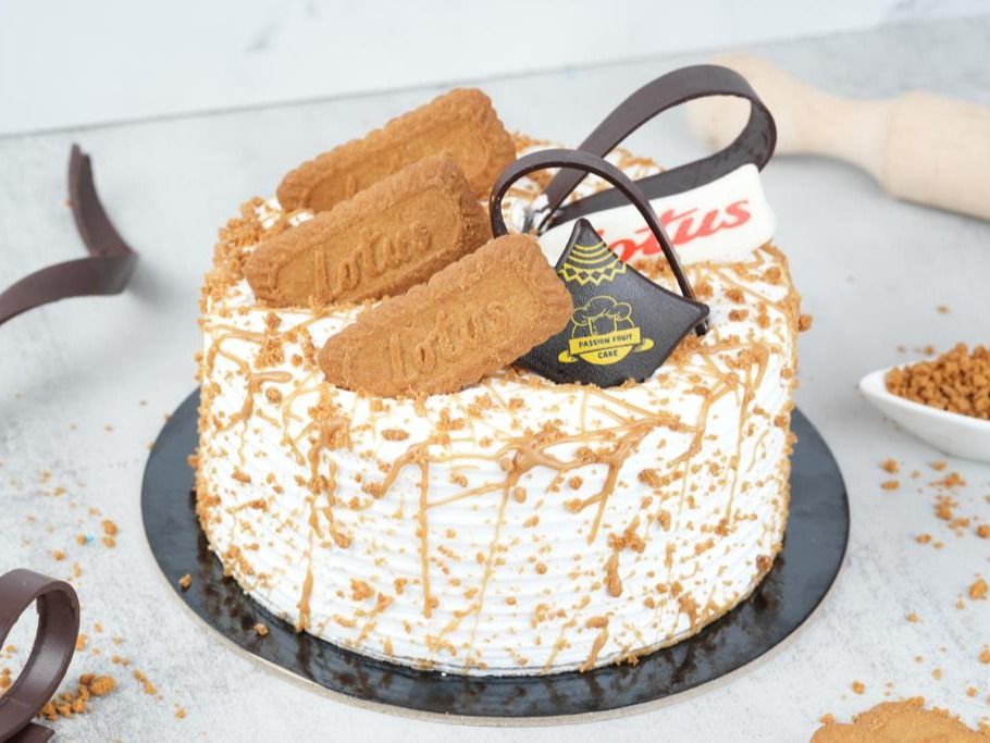 Passion Fruit Cake delivery service in Jordan | Talabat