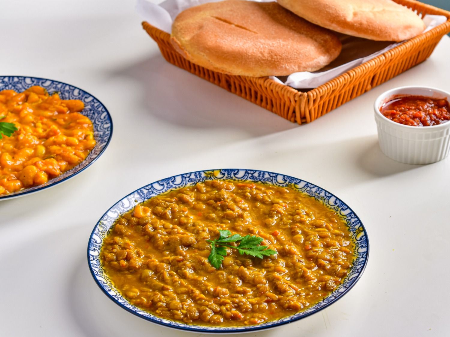 توصيل مطعم مجلس الشرفة سريع في الامارات | طلبات