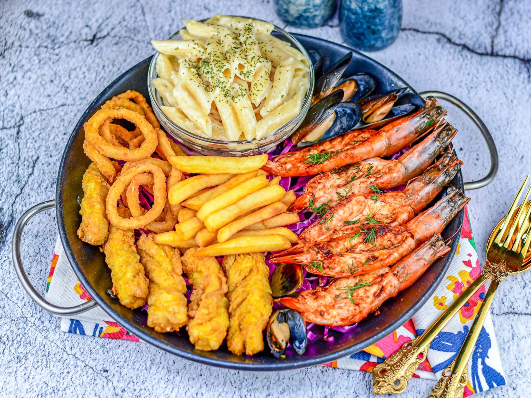 King Fish Seafood Restaurant delivery service in Qatar | Talabat