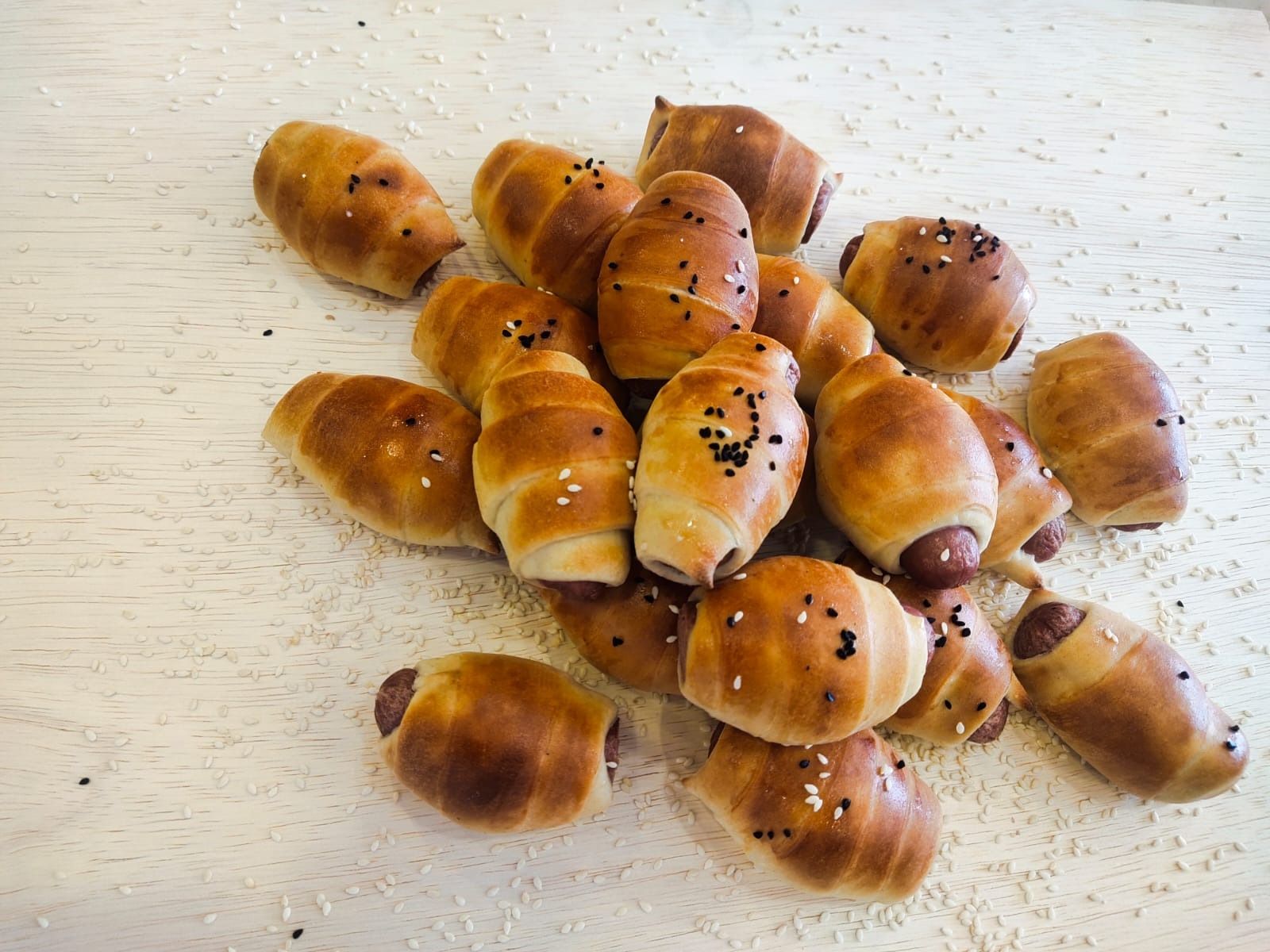 Al Reem Lebanese Bakery delivery service in Qatar | Talabat