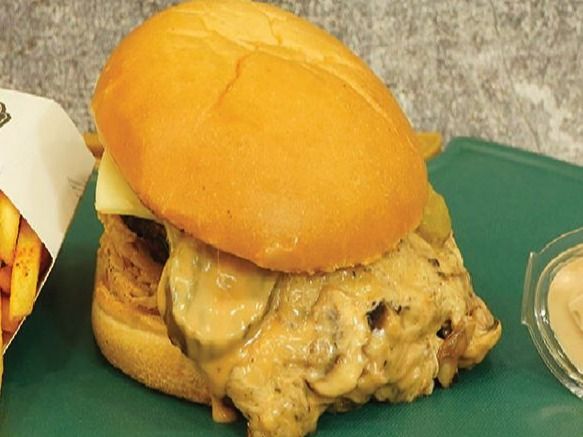 Traffic Burger & Snack delivery service in Jordan | Talabat