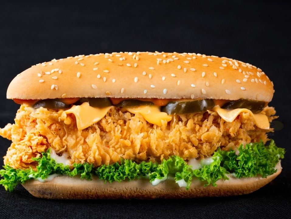 Makdas Fried Chicken and Pizza delivery service in Oman | Talabat