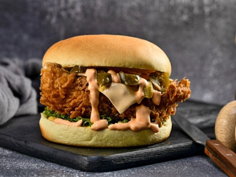 Burger Maestro delivery service in UAE | Talabat