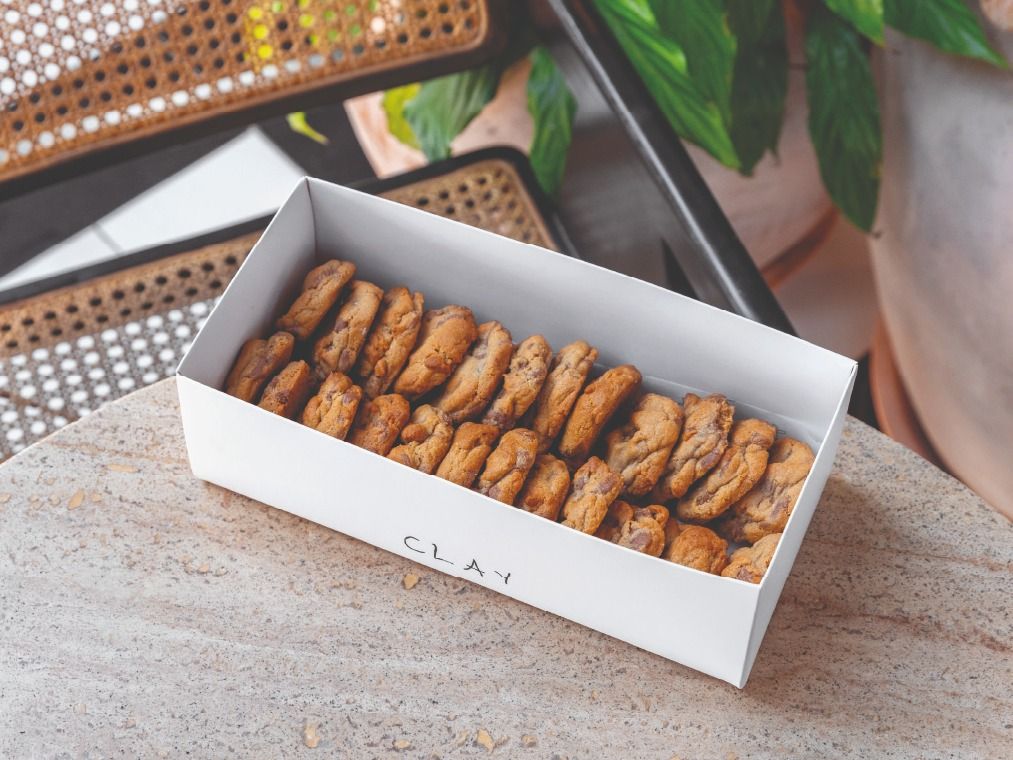 Clay delivery service in Kuwait | Talabat