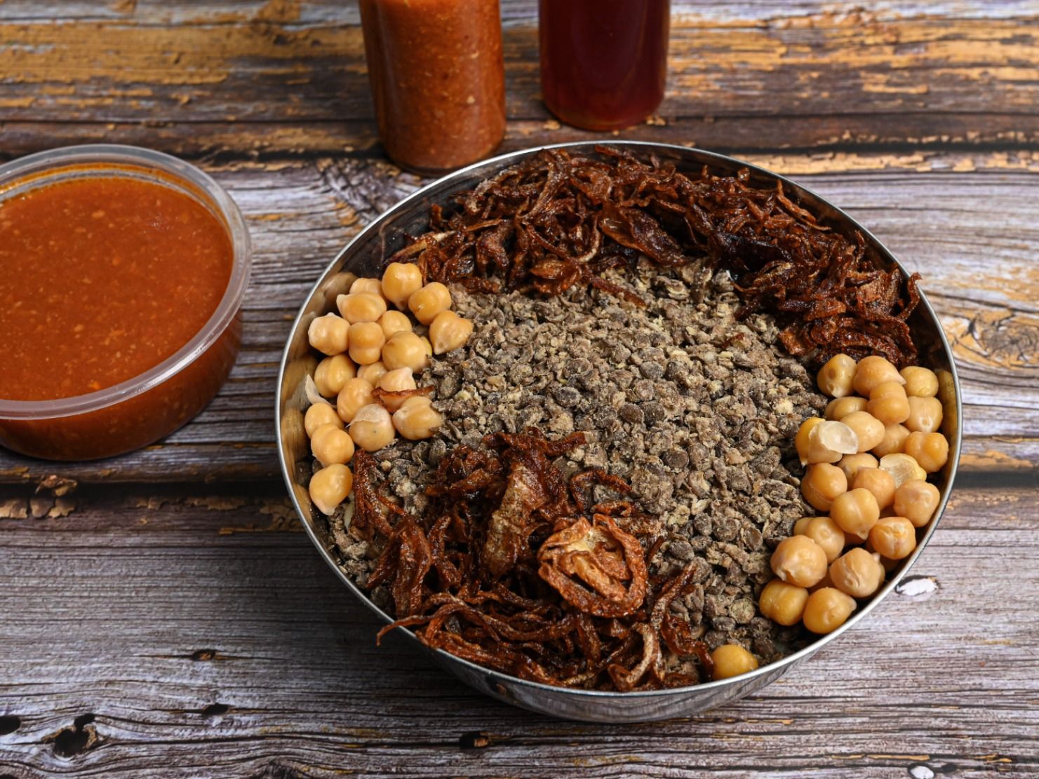 Restaurant Shatta Koshari & Tawajeen delivery service in Qatar | Talabat