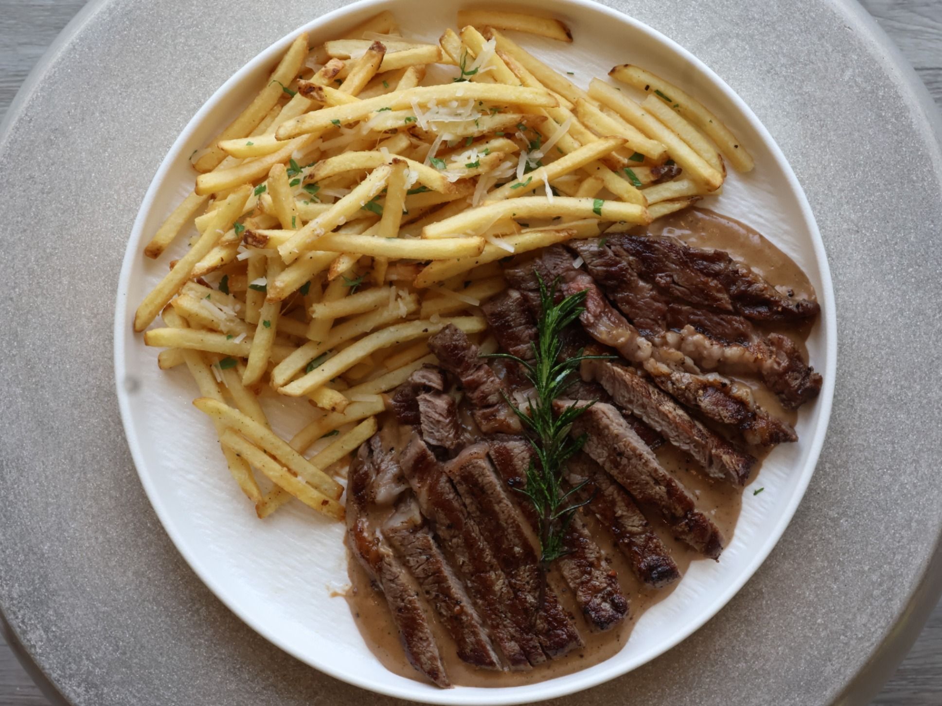 Sla Restaurant and Cafe delivery service in UAE | Talabat