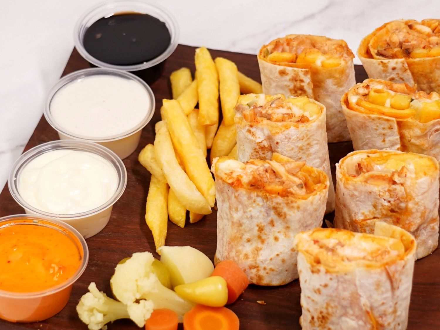 Sahtein delivery service in Qatar | Talabat