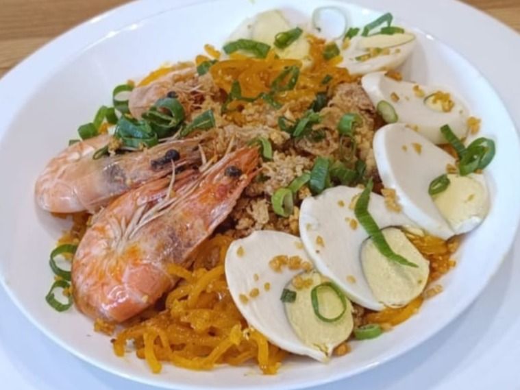 Log Life Restaurant delivery service in Qatar | Talabat