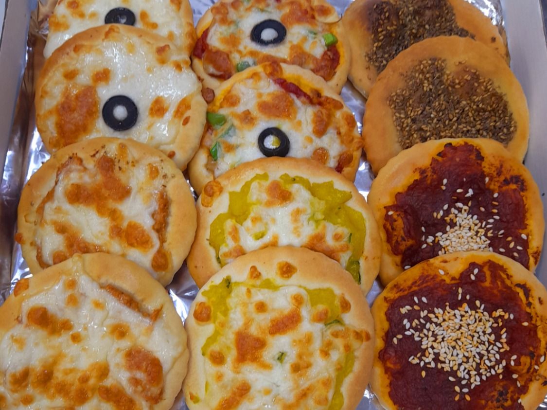 Al Fareej Pastry delivery service in UAE | Talabat