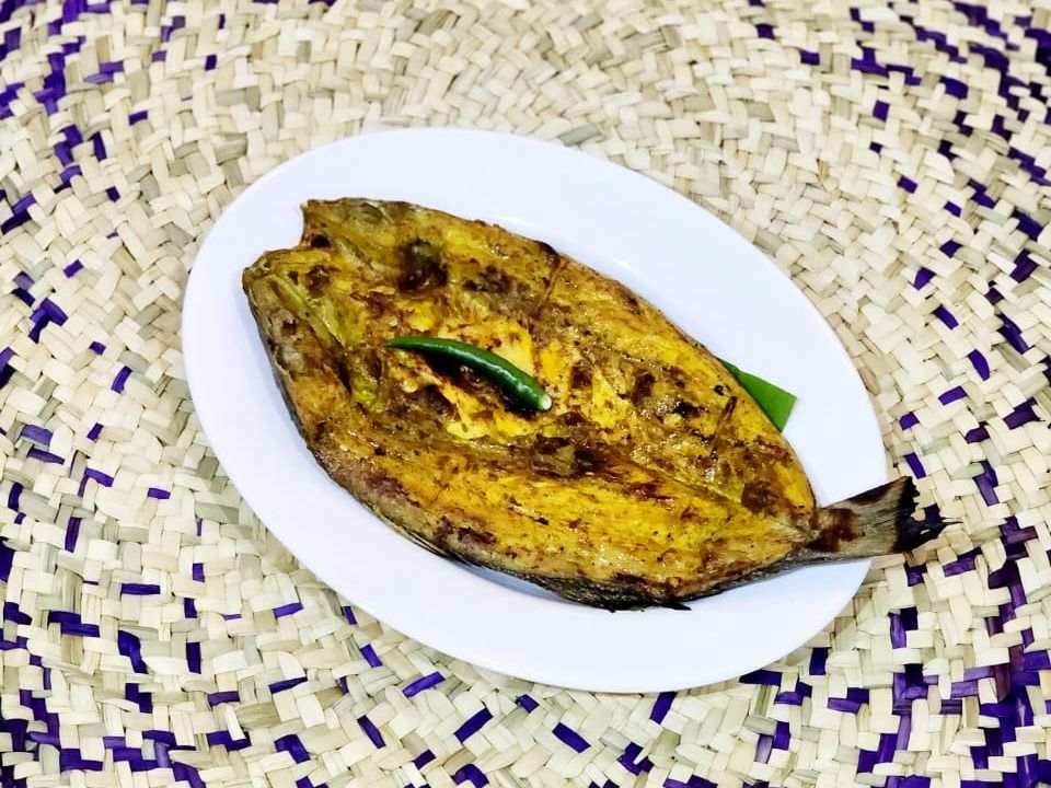 Al Banosh Traditional Seafood delivery service in UAE | Talabat