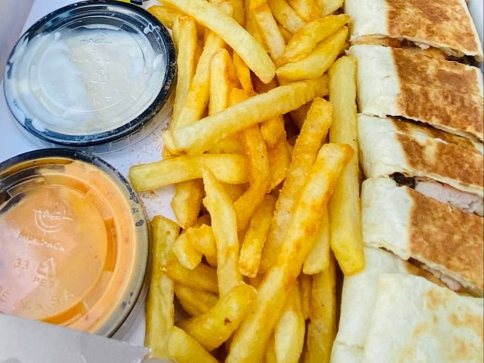 Shawarma Boom delivery service in Jordan | Talabat