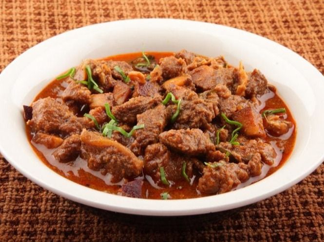 MRA Bakery Sweets & Restaurant delivery service in Qatar | Talabat