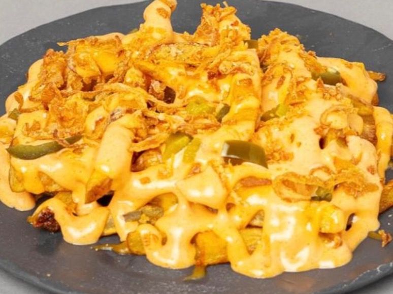 Salt Fried Chicken delivery service in Kuwait | Talabat