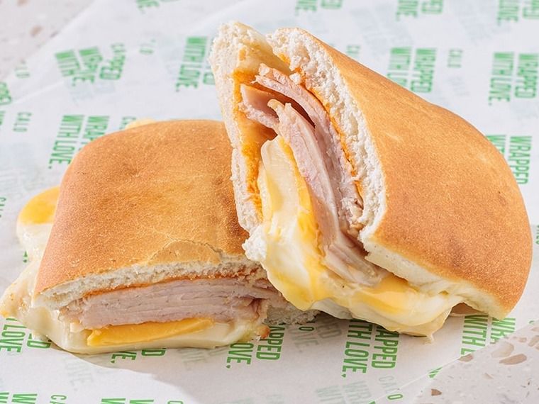 Calo Cafe delivery service in Bahrain | Talabat