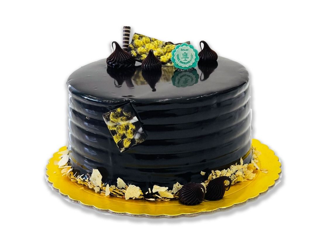 Eclat Cakes and Chocolate delivery service in Qatar | Talabat