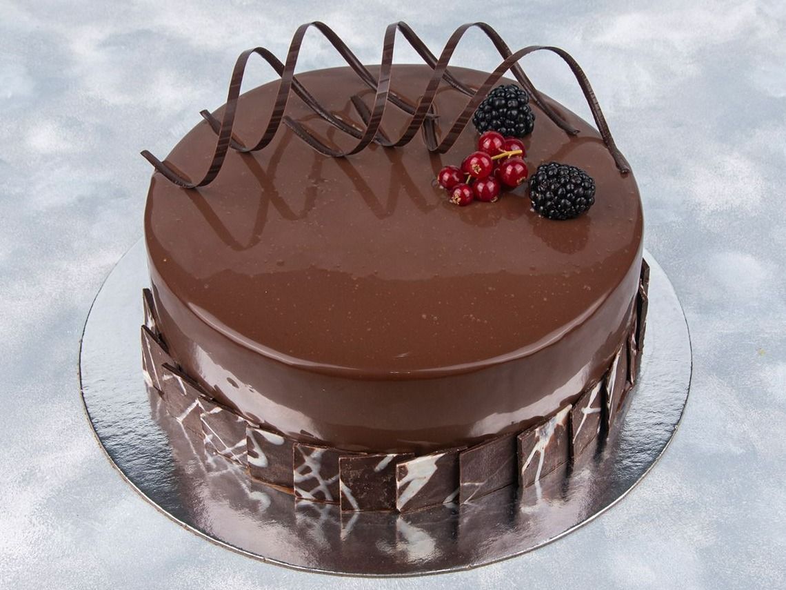 Famous Cakes delivery service in UAE | Talabat