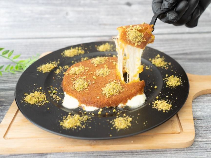 Knafeh And Fork delivery service in Oman | Talabat