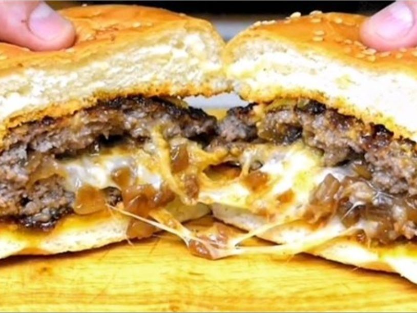 Flash Burger delivery service in UAE | Talabat