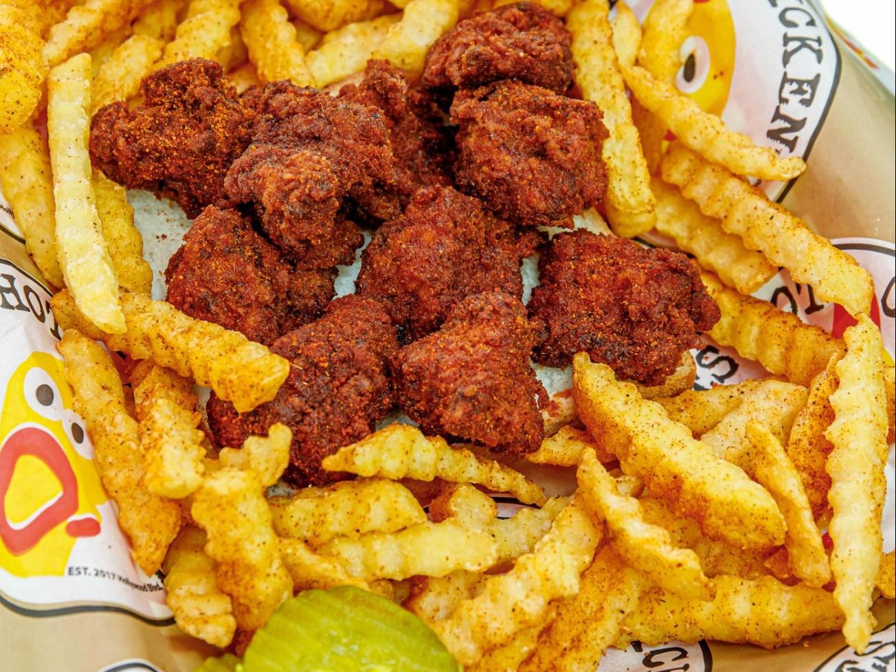 Dave's Hot Chicken delivery service in Qatar | Talabat
