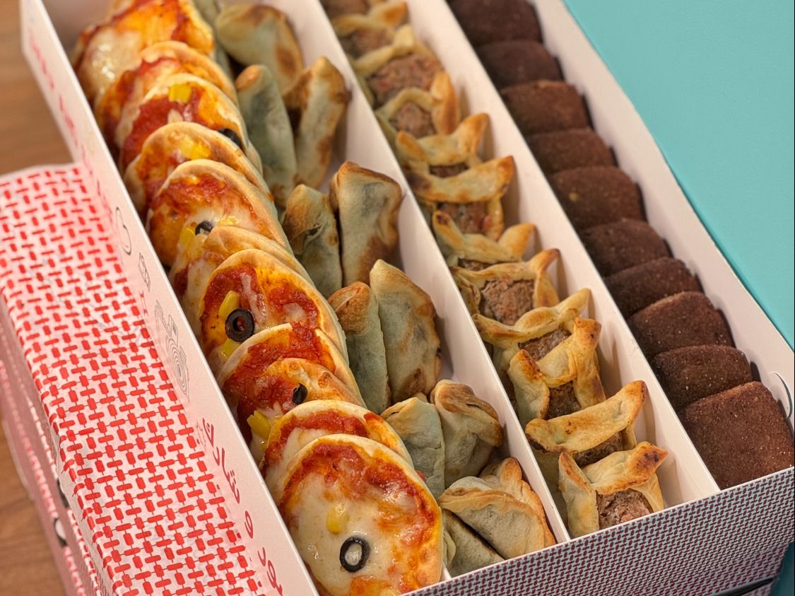 Mankoucha Restaurant and Pastry delivery service in Qatar | Talabat