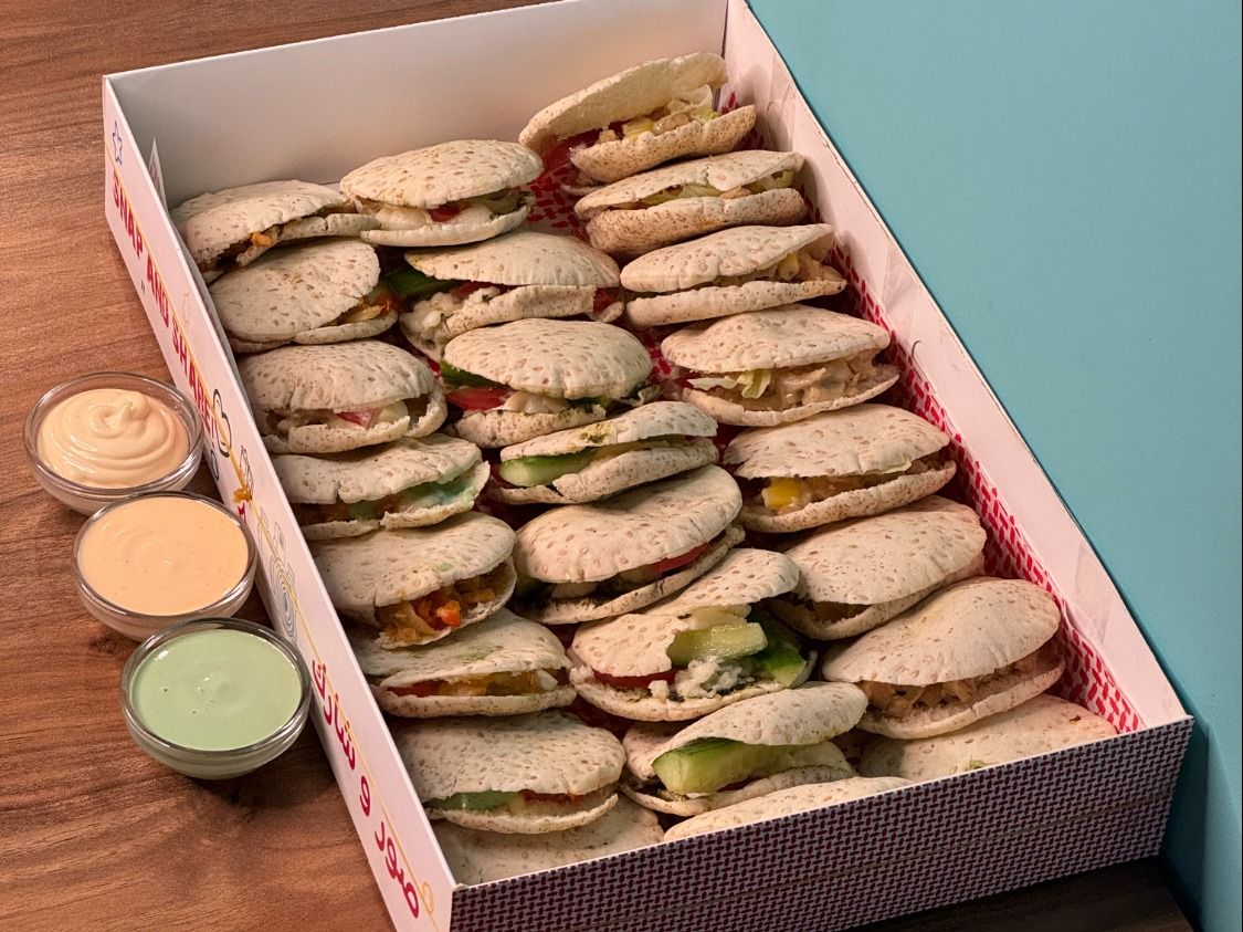 Mankoucha Restaurant and Pastry delivery service in Qatar | Talabat