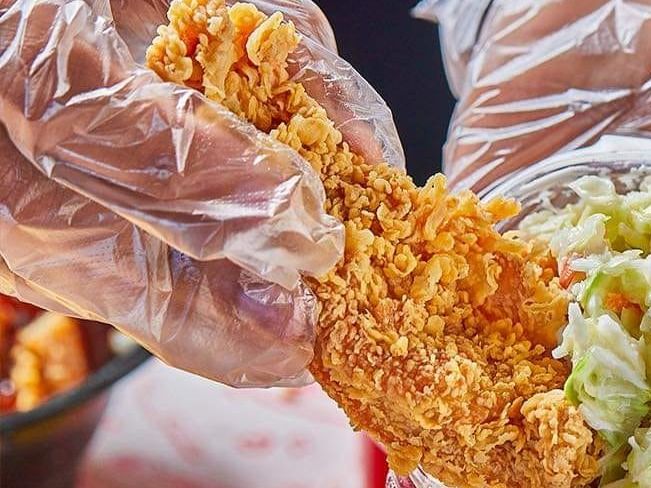 EL Baraka Fried Chicken delivery service in Oman | Talabat