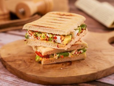 The Crimson Bakery delivery service in UAE | Talabat