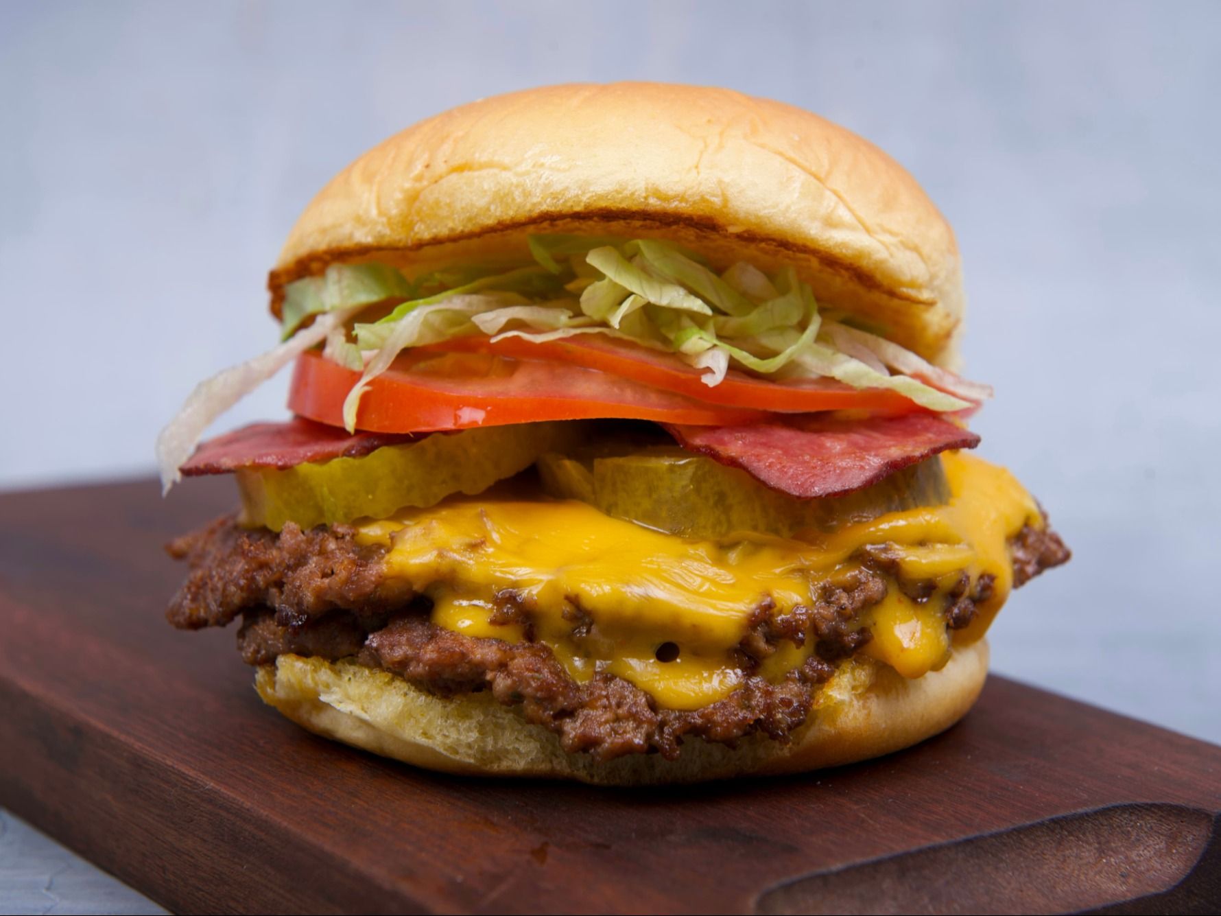 B60 burgers delivery service in UAE | Talabat