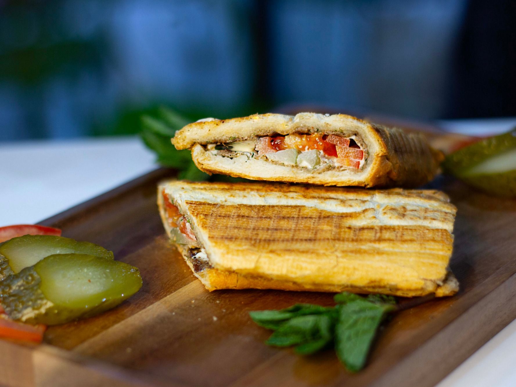 Akletna delivery service in Qatar | Talabat