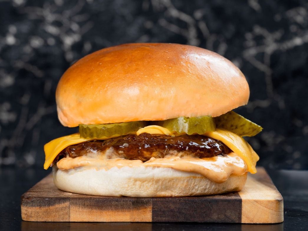 2 Buns delivery service in UAE | Talabat