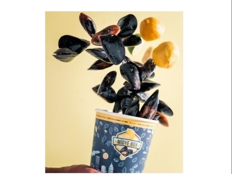 Midye Box delivery service in Kuwait | Talabat