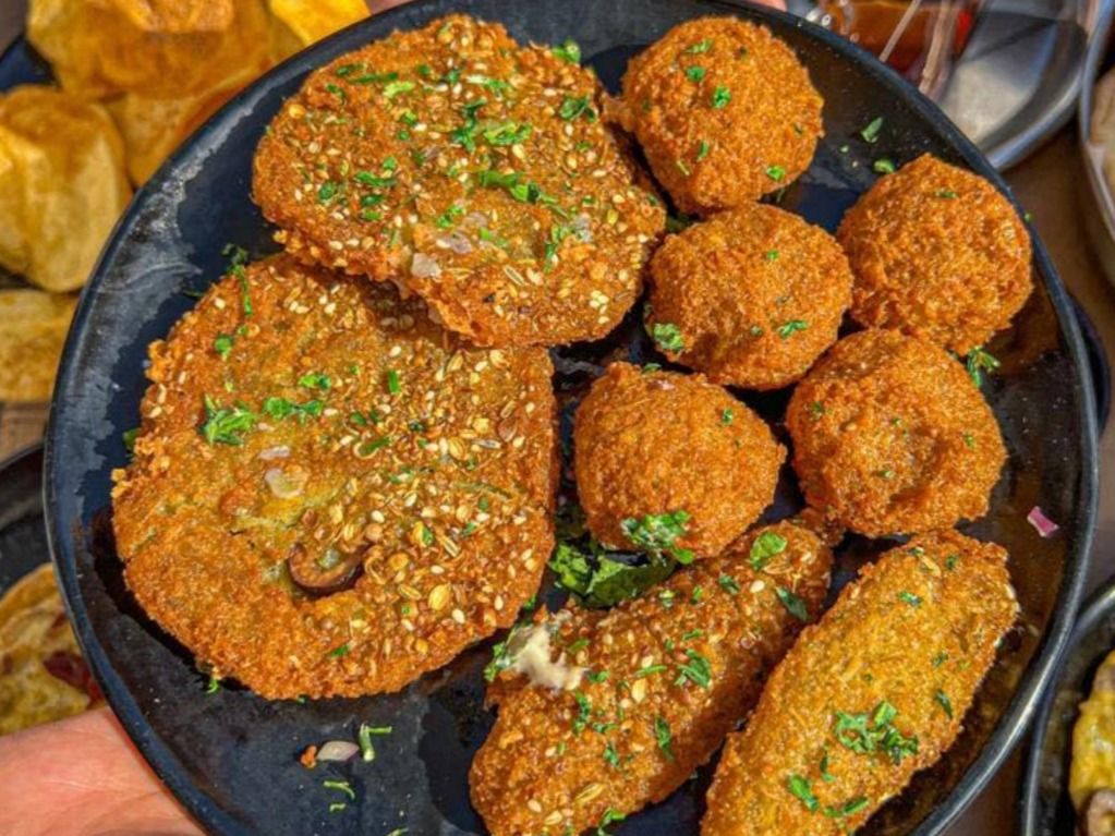 Arabet Foul Zaman Restaurant delivery service in UAE | Talabat