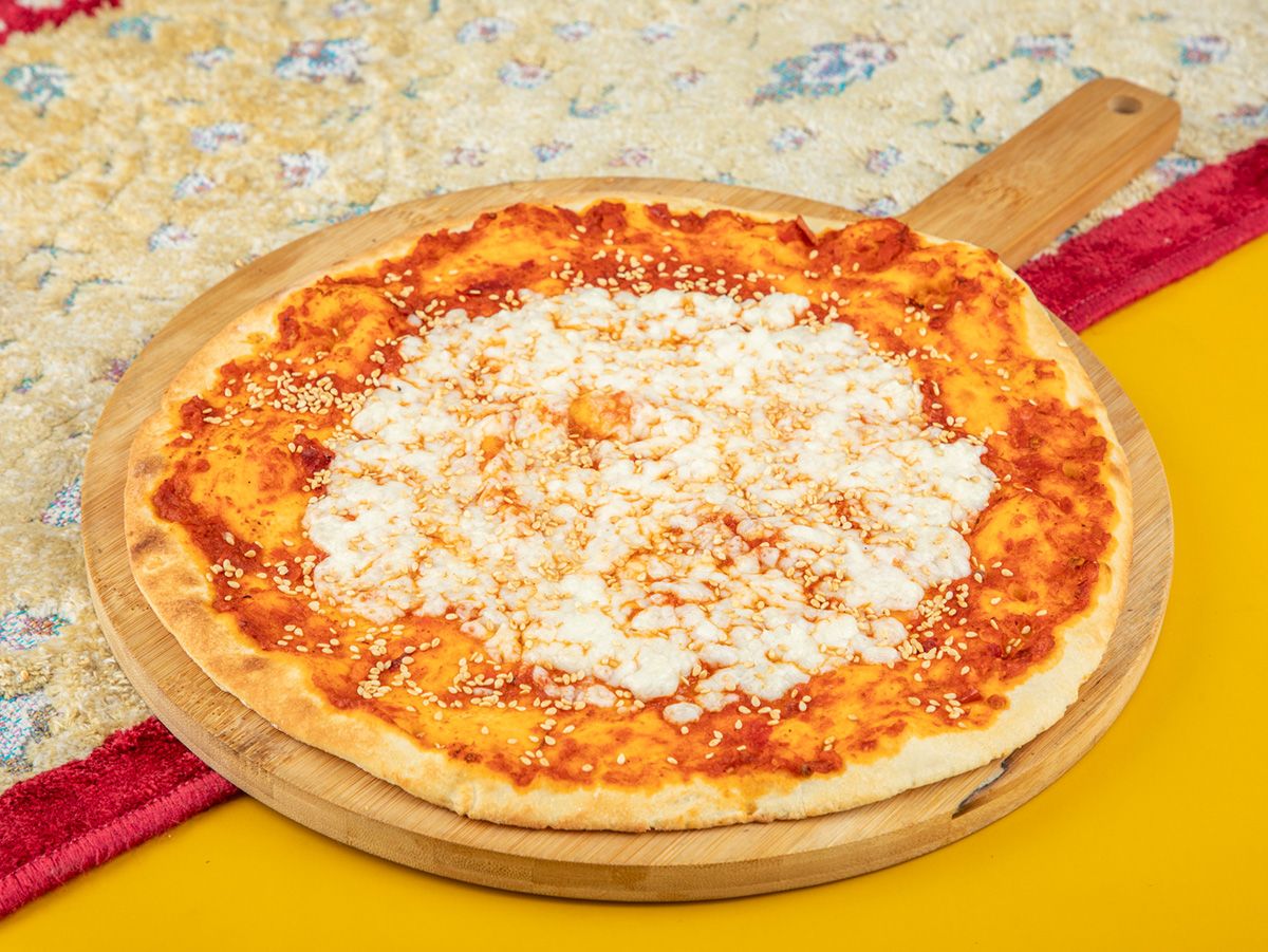 Akhu Manoushe delivery service in UAE | Talabat