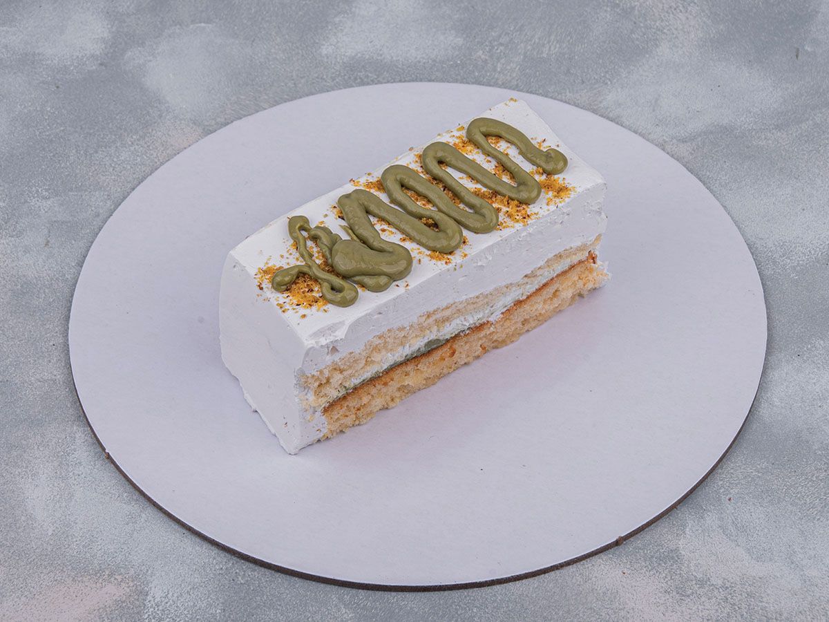 LAGOON CAKE FOR SWEETS delivery service in UAE | Talabat