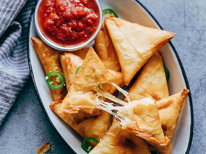 Zinger Rashed delivery service in Kuwait | Talabat