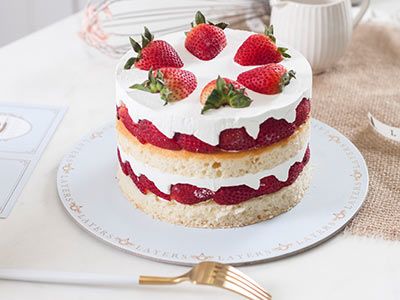 Layers Cake Boutique delivery in Kuwait | Layers Cake Boutique menu ...